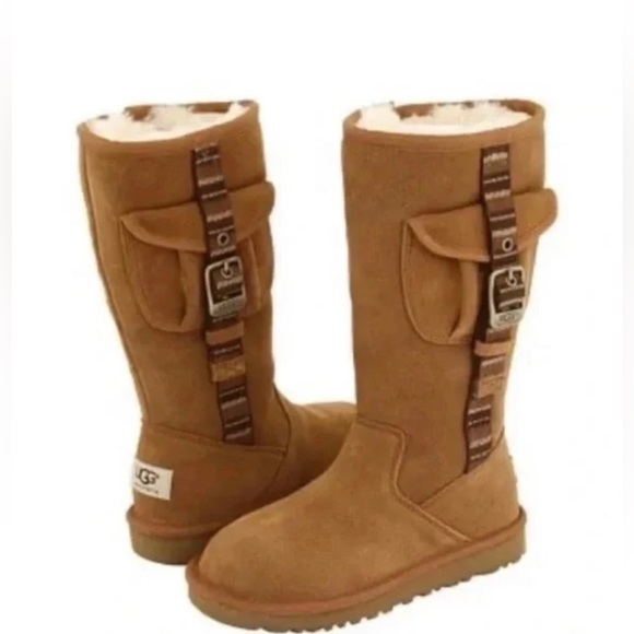 UGG | Shoes | Never Worn Ugg Retro Side Pocket Cargo Boot Size 4 Dont ...